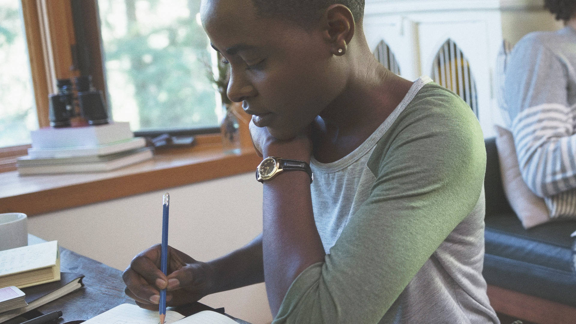 How to Become More Consistent in Your Daily Journaling