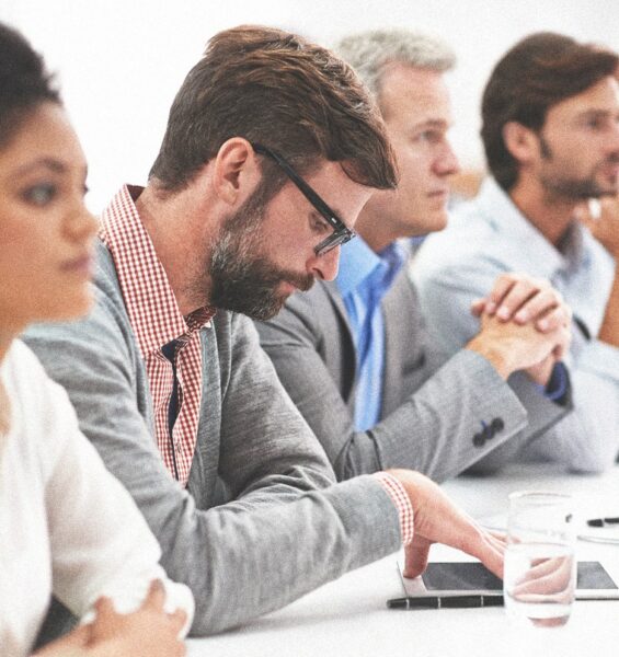 How to Shut Down Annoying Meeting Behaviors | Full Focus